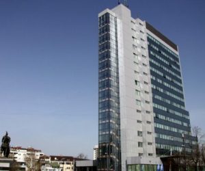 "Baba Dimri i sjell Kosovës zgjedhje të reja për Vit të Ri" - Flaka, në ...