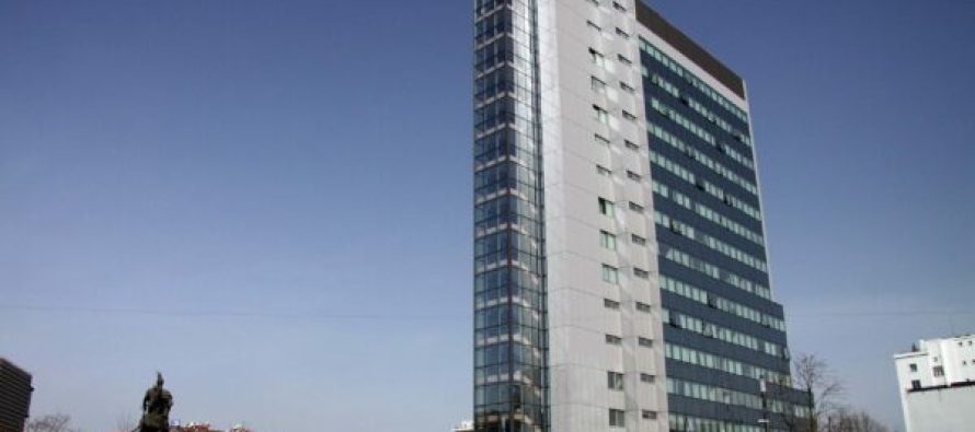 "Baba Dimri i sjell Kosovës zgjedhje të reja për Vit të Ri" - Flaka, në ...